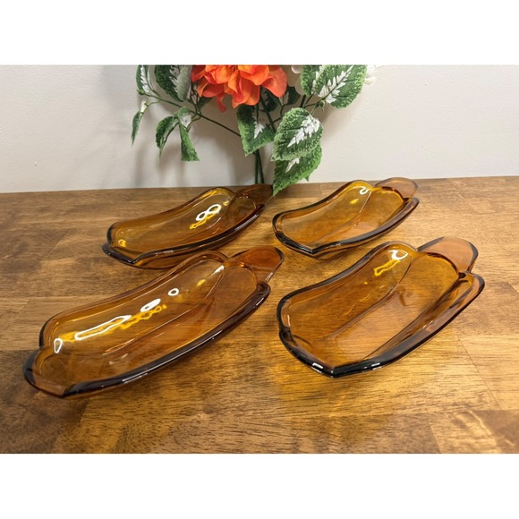 Dining | Vintage Amber Glass Banana Split Dishes Mcm Dessert Serving ...